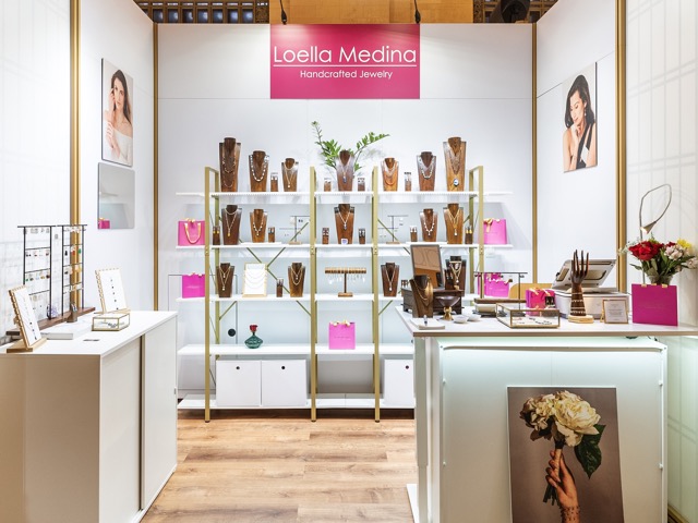 Loella Medina - Grand Central Terminal